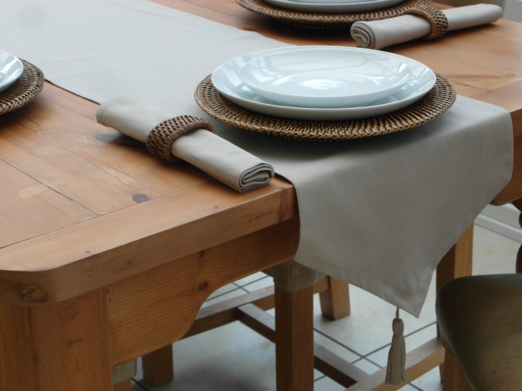 Taupe table runner store